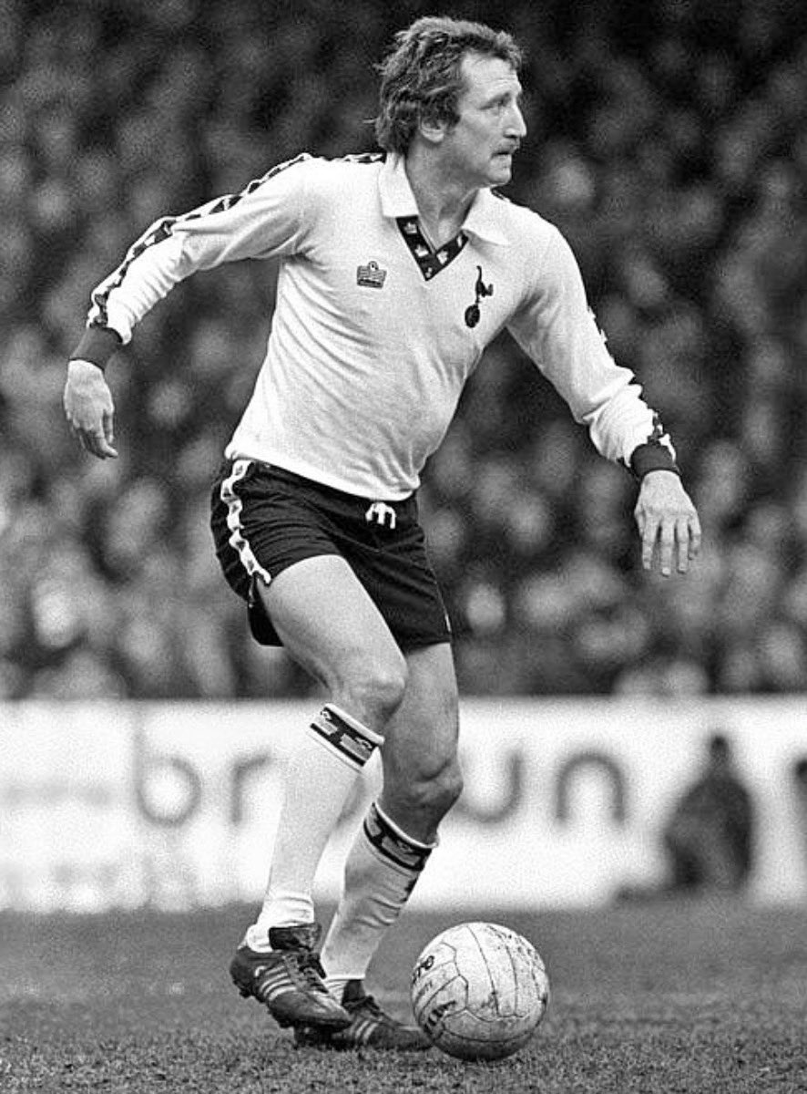 My interview with former Spurs player Terry Naylor: – superhotspur